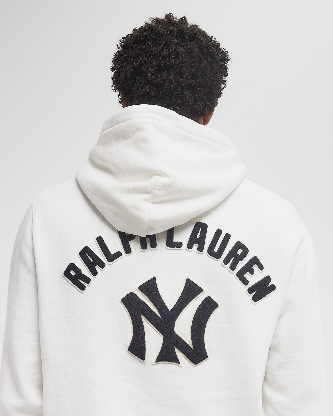 Polo Ralph Lauren SWEATSHIRT YANKEES White | BSTN Store Polo Ralph Lauren SWEATSHIRT YANKEES White | BSTN Store