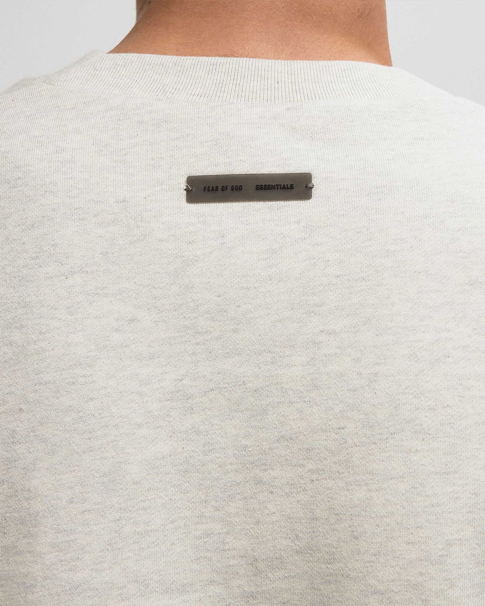 Fear of God Essentials CLASSIC CREWNECK SWEATSHIRT Grey | BSTN Store