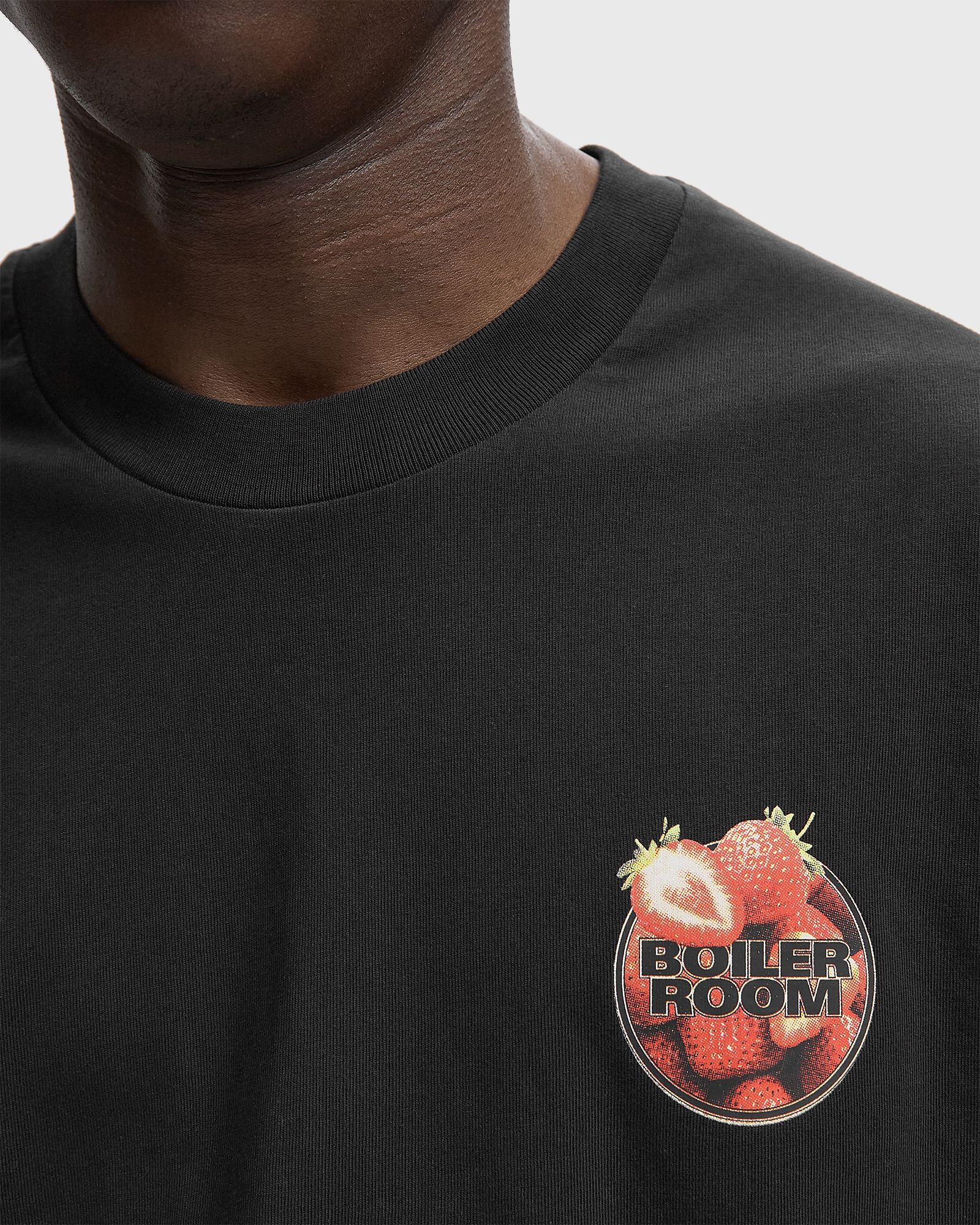 Boiler Room STRAWBERRY LOGO TEE Black | BSTN Store