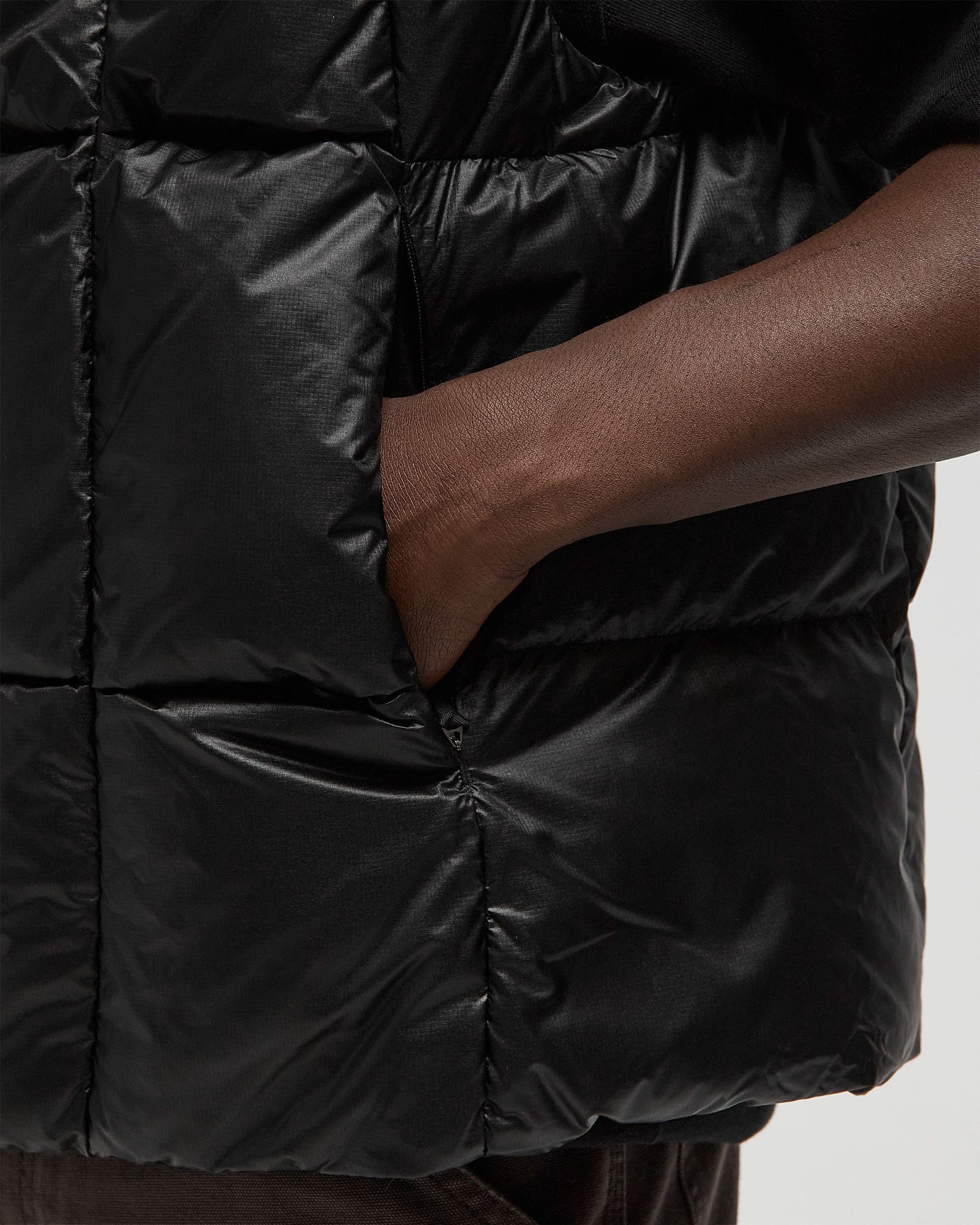 Goldwin 0 Three-Dimensional Down Light Vest Black | BSTN Store