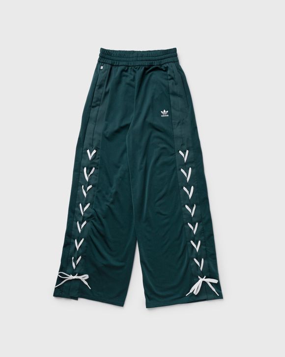 Adidas WIDE LEG PANT Green | BSTN Store