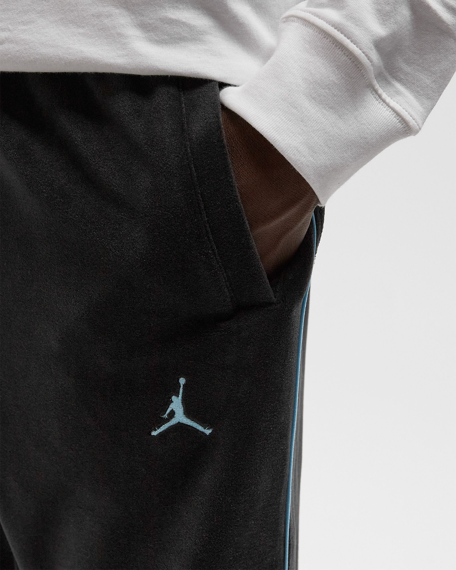Jordan BRK VL TRACK PANT Black | BSTN Store