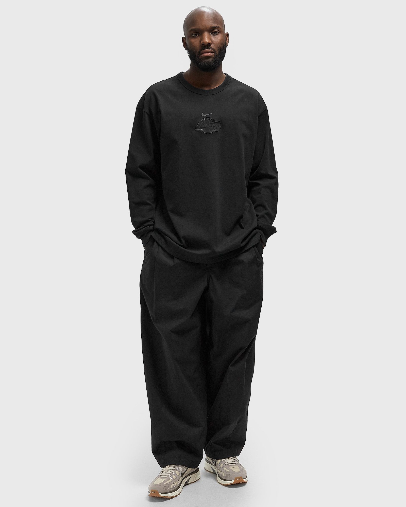 Nike LAL CTS PRM ESS LS TEE Black | BSTN Store