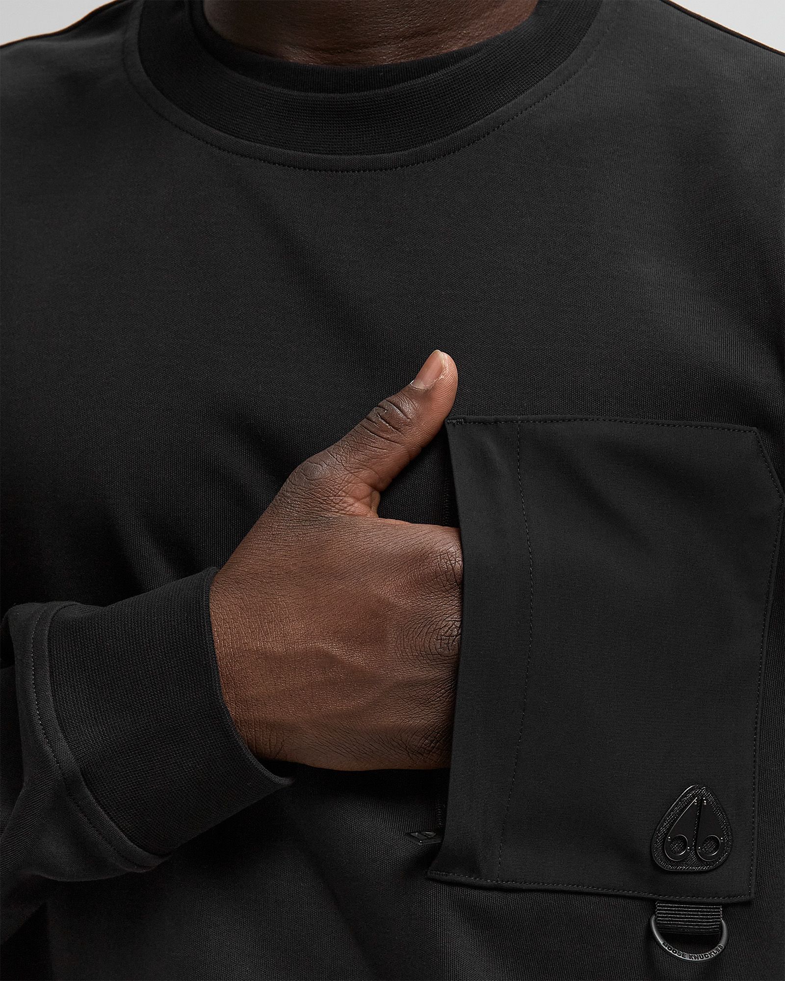 Moose Knuckles DALON CREW Black | BSTN Store