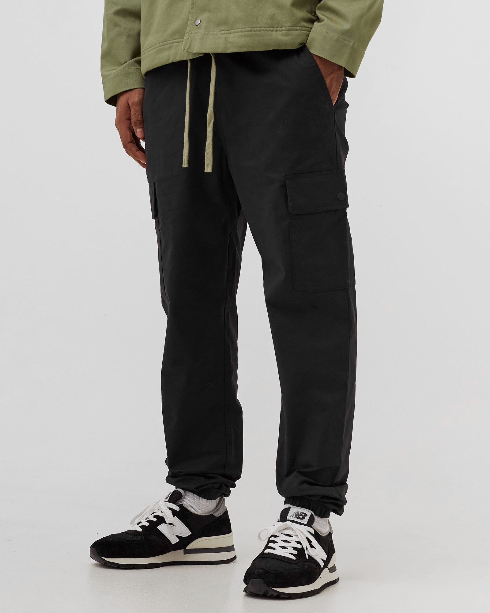 New Balance Athletics Woven Cargo Pant Black | BSTN Store
