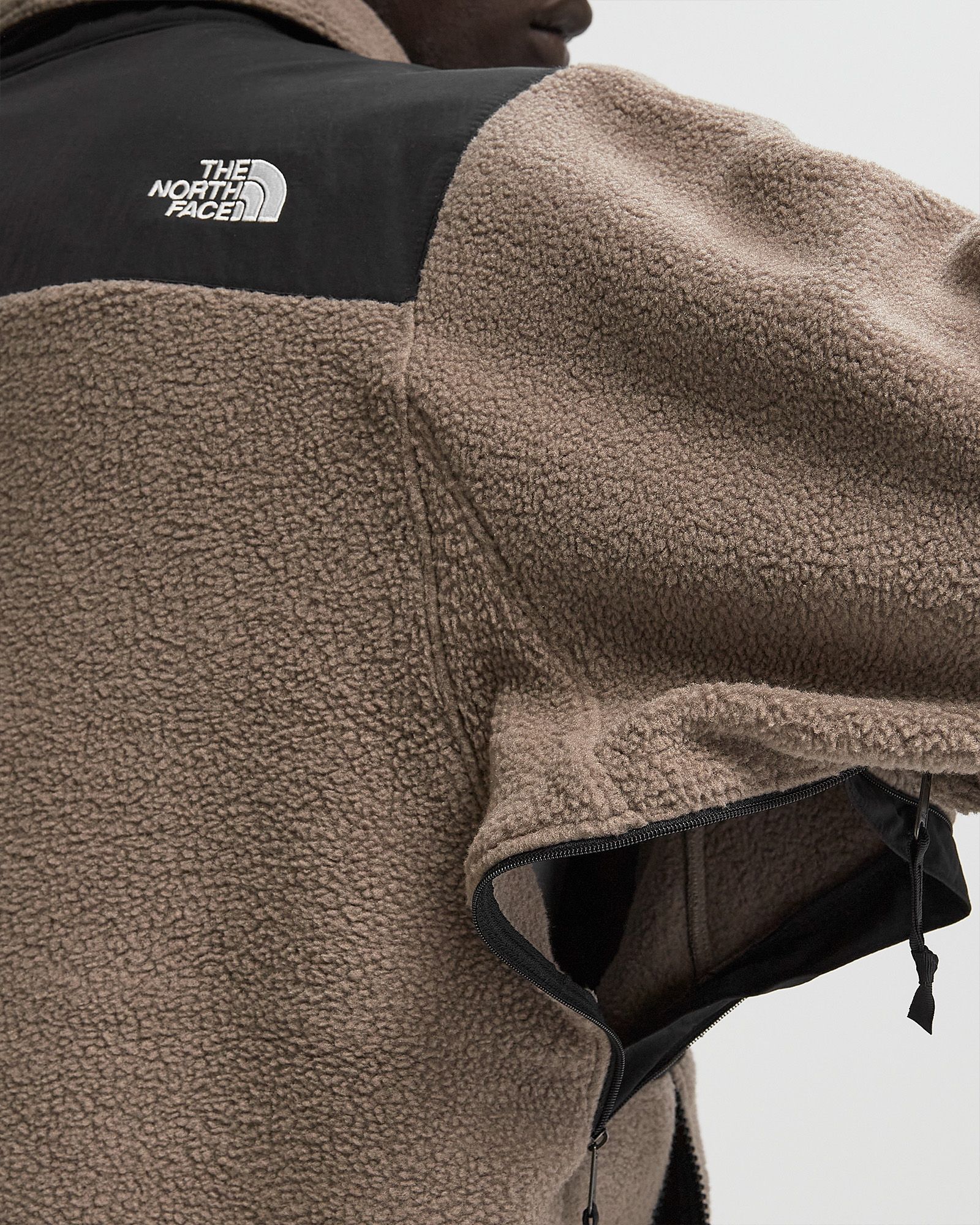 The North Face RETRO DENALI JACKET DENALI Beige | BSTN Store