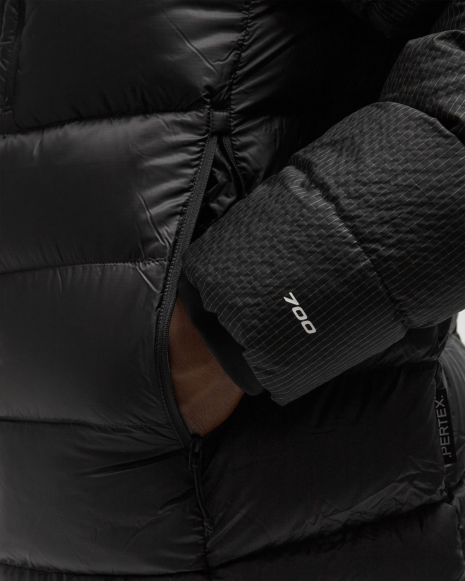 The North Face HKE KALIX DOWN HOODED JACKET Black | BSTN Store